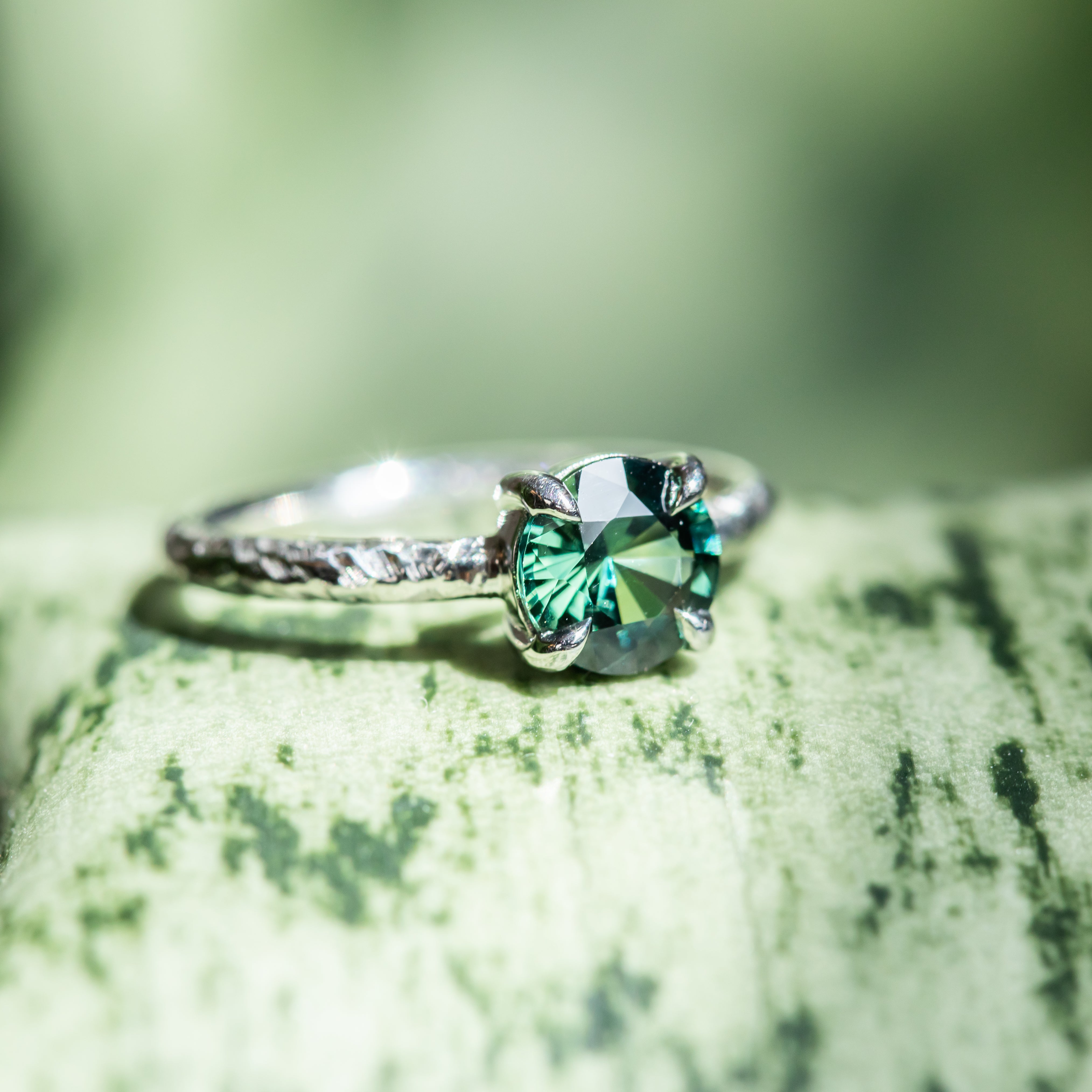 Low Profile 4-Prong - Setting – Anueva Jewelry