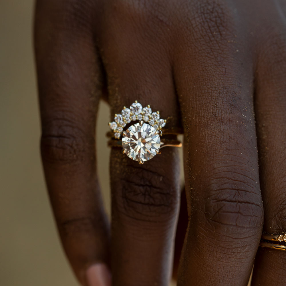 3.14ct Light Champagne Diamond Six Prong Split Shank Solitaire In 14k ...