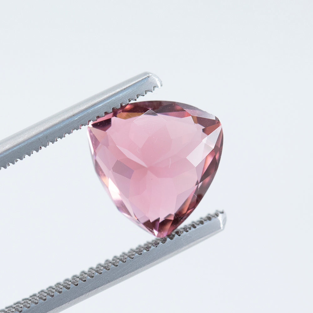 3.59CT TRILLION AFGHAN TOURMALINE, RASPBERRY PINK, UNTREATED, 9.99X9.8 ...